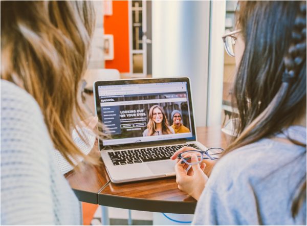 Finding The Perfect Tween Glasses | Mommy Diary