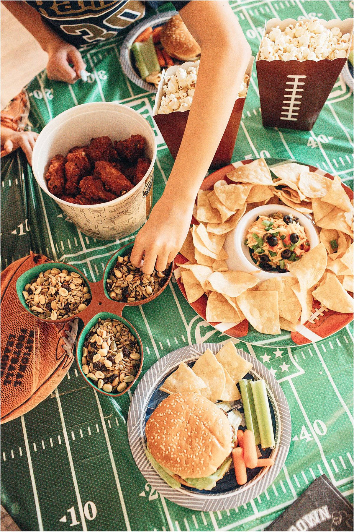 5 Tips For Planning A Super Bowl Party | Mommy Diary