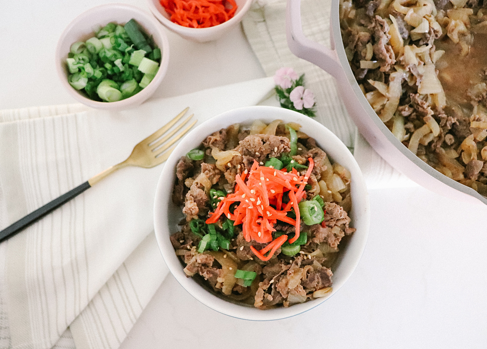 Japanese Beef Bowl Recipe (Gyudon) | Mommy Diary